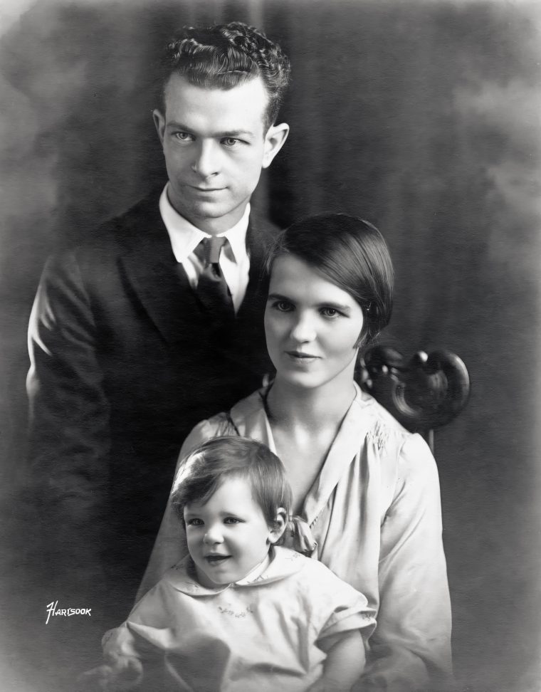 Linus C. Pauling, Ph.D. | Academy of Achievement