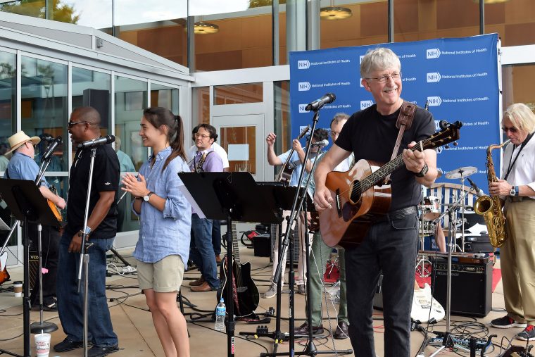 Francis S. Collins, M.D., Ph.D. | Academy of Achievement