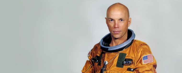 Story Musgrave, M.D. | Academy of Achievement