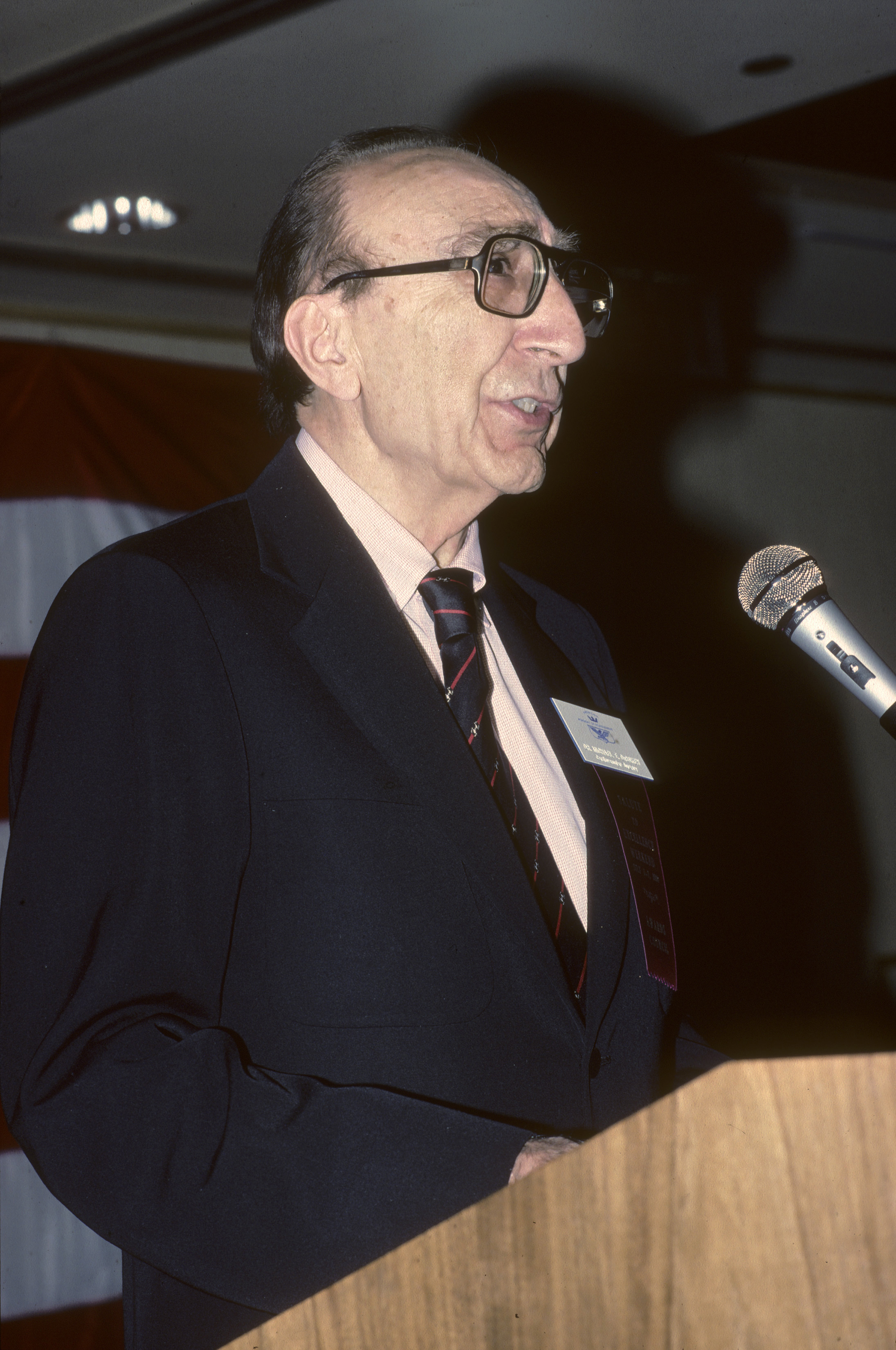 Michael E. DeBakey, M.D. | Academy of Achievement