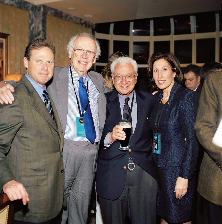 Murray Gell-Mann, Ph.D. | Academy of Achievement