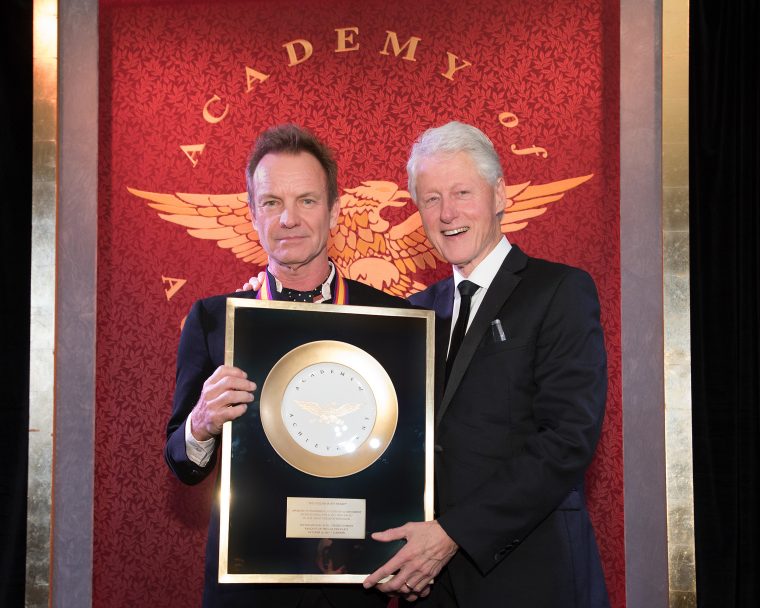 William J. Clinton | Academy of Achievement